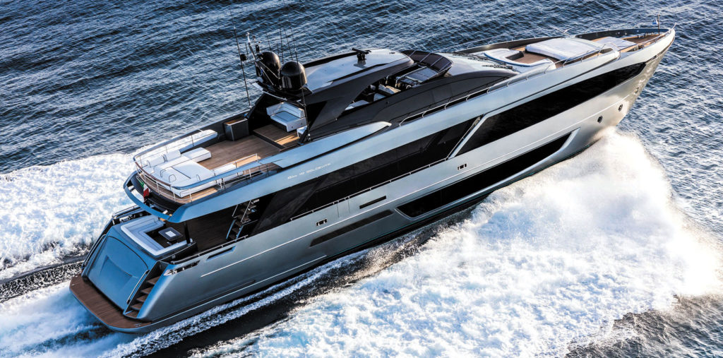 Riva-110-Dolcevita-Yachts-France-171-img-essai-slide - YACHTS FRANCE ...
